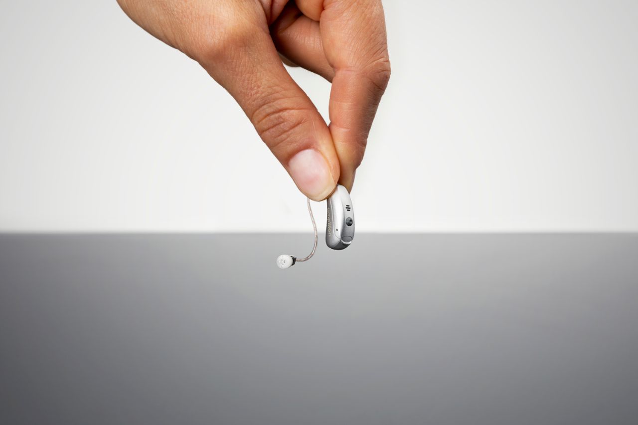 RIC vs BTE Hearing Aids | Amplifon Hearing Health Care