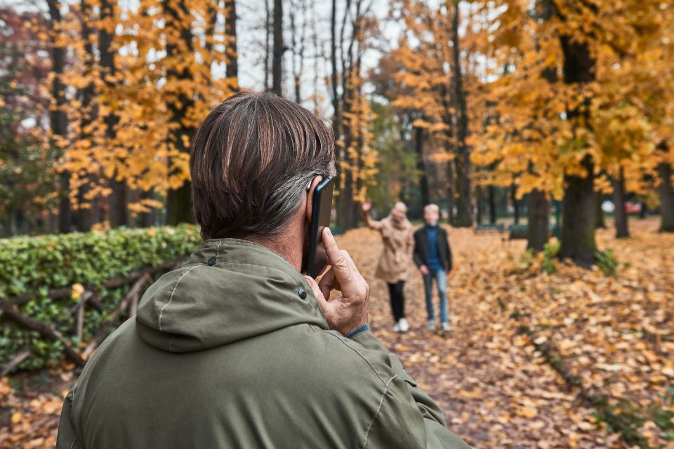 CROS and BiCROS Hearing Aids: Features and Costs | Amplifon USA